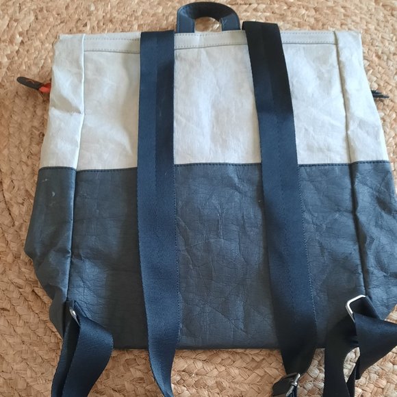 Sherpani | Bags | Darling Sherpani Backpack | Poshmark